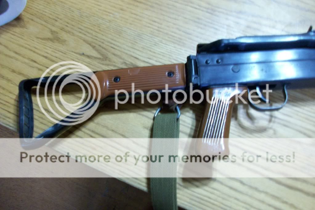 Polytech Red Bakelite Side Folder... case of "if it sounds too good ...